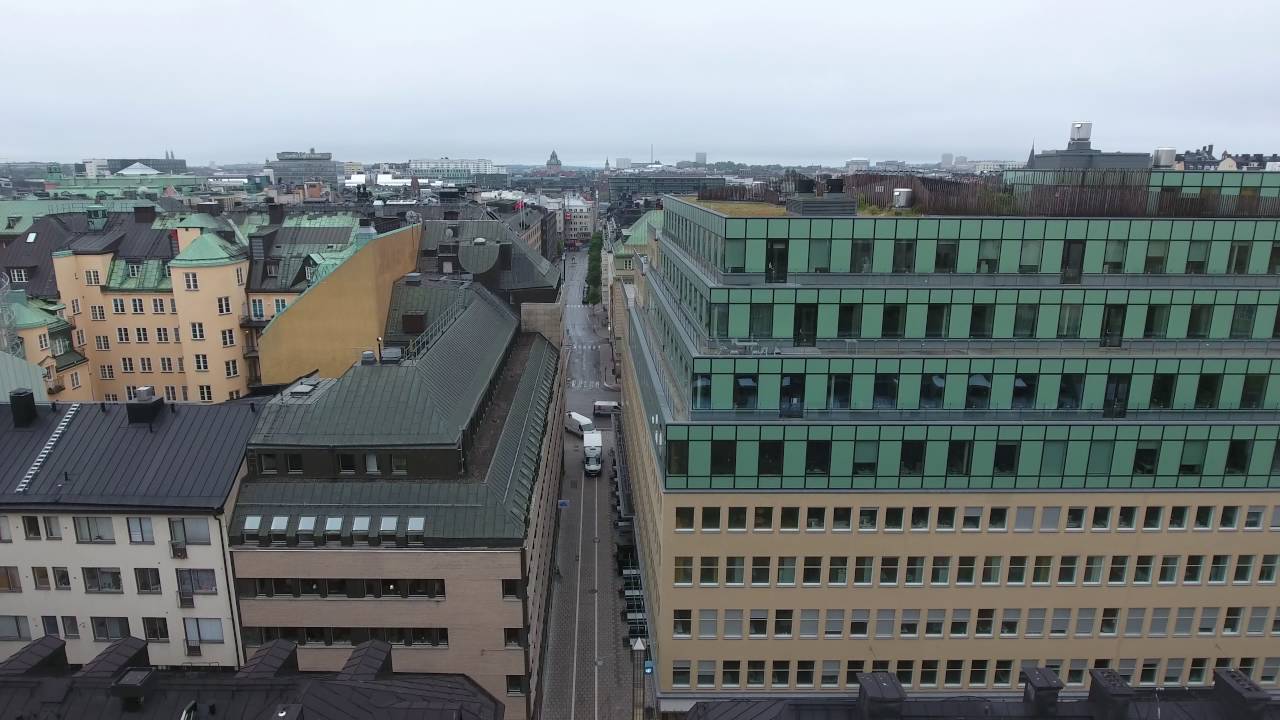 Flying over Olof palmes gata - YouTube