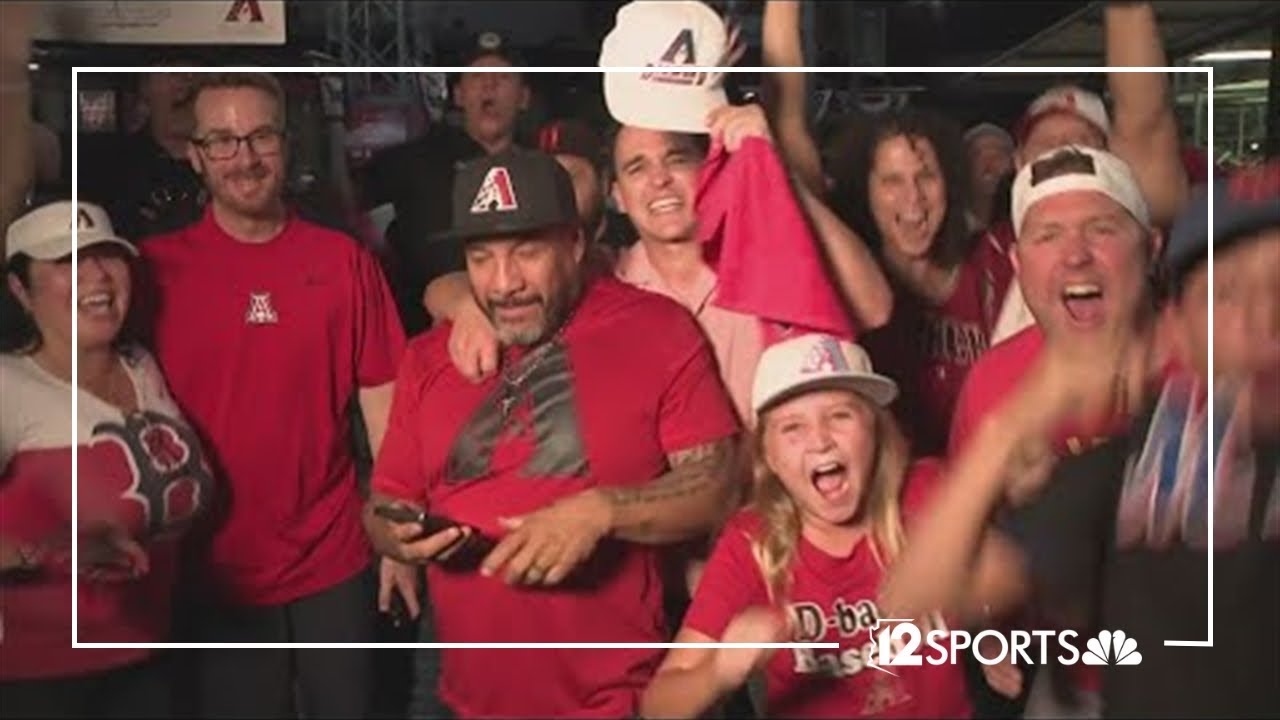 D-backs fans celebrate a thrilling win to tie NLCS 2-2 - YouTube