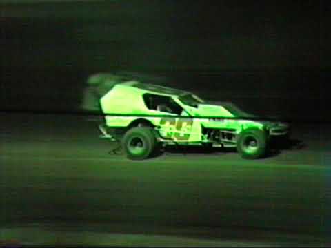 Merrittville Speedway 1985 Pete Bicknell winner - YouTube