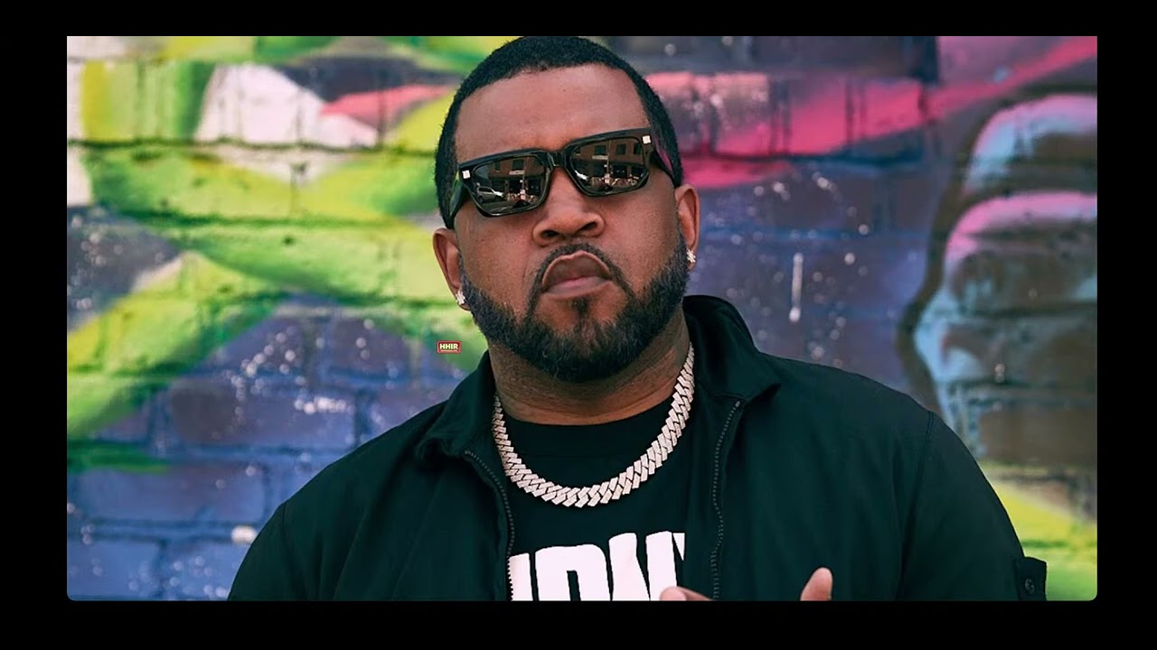 LLOYD BANKS INVADES AYE VERB SPACES AND HAVE A SERIUS TALK ABOUT BATTLE ...