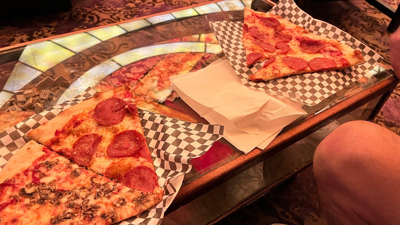 Secret Pizza - Cosmopolitan Vegas - YouTube