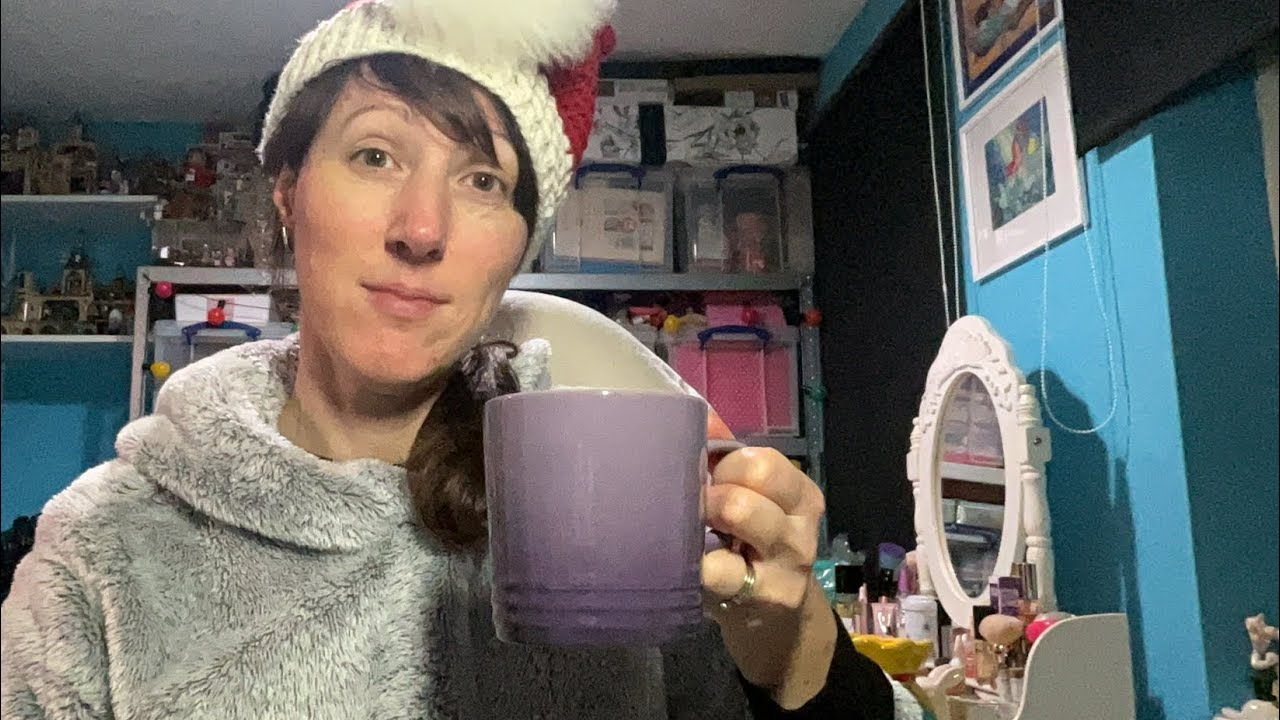Advent 2023 - Day 7; Woolly Mama, Curate Crochet & Toft - YouTube