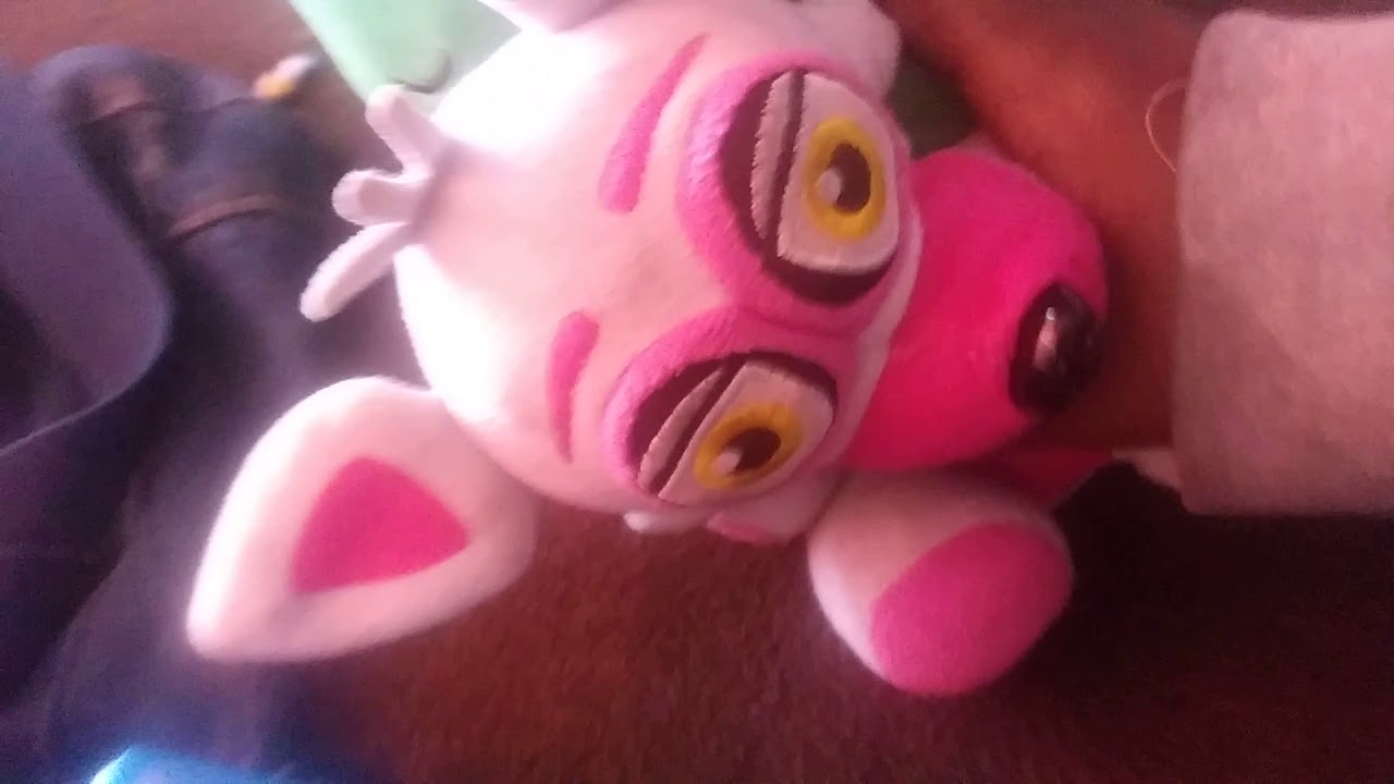 Sister location plushies Funtime foxy an. bonnet a team up - YouTube
