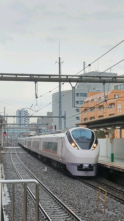 特急ときわ E657系 北千住駅通過（2024.3.23） #train #鉄道 - YouTube