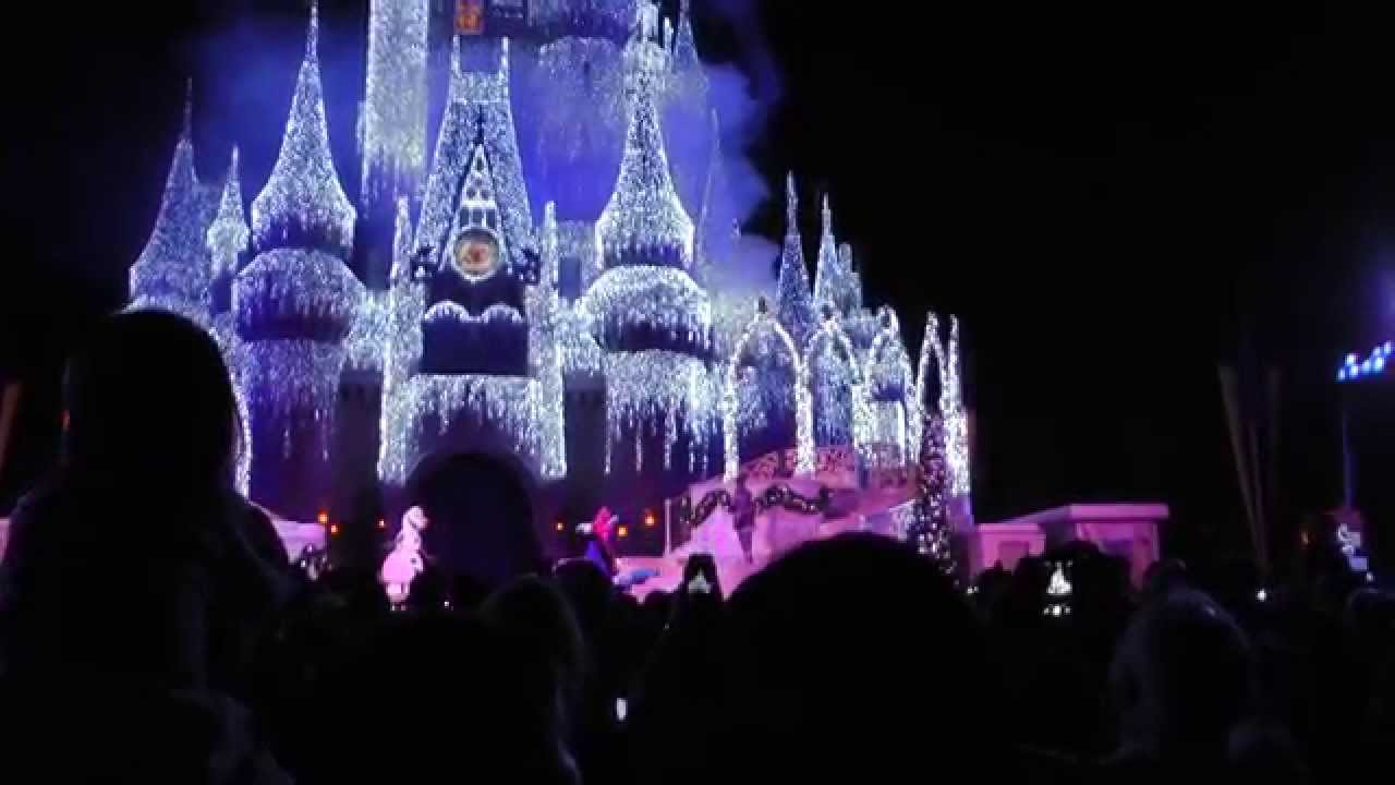 "A Frozen Holiday Wish," Magic Kingdom, Disney World - YouTube