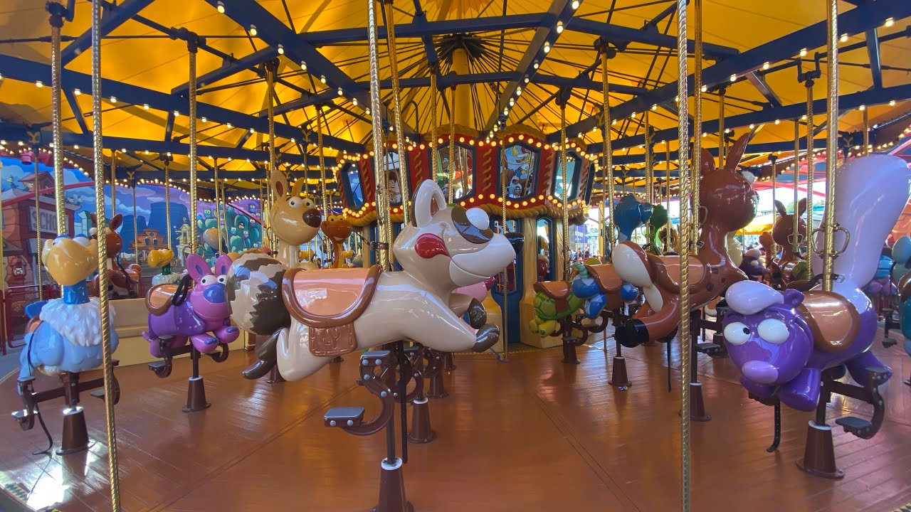 Jessie’s Critter Carousel Full Ride at Disney California Adventure Park ...