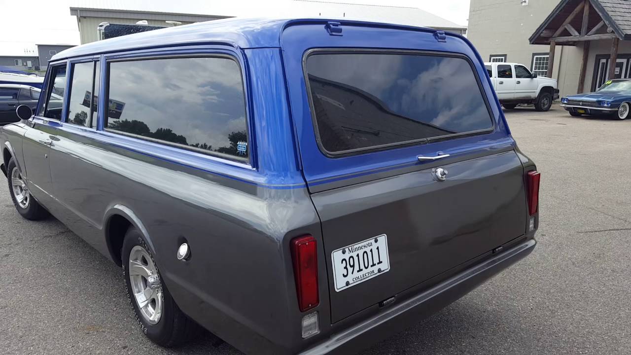 1968 Suburban FOR SALE AT WWW.UNIQUECLASSICCARS.COM - YouTube