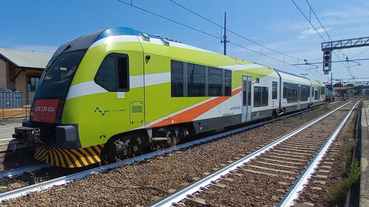 ATR 220 SWING LENORD IN TRASFERIMENTO ~ Una giornata alla stazione di ...
