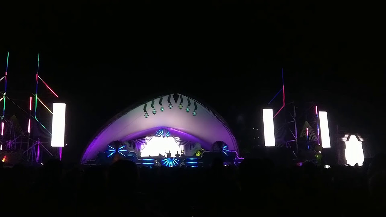 Krome Angels @Atmosphere 2019 Teotihuacán - YouTube
