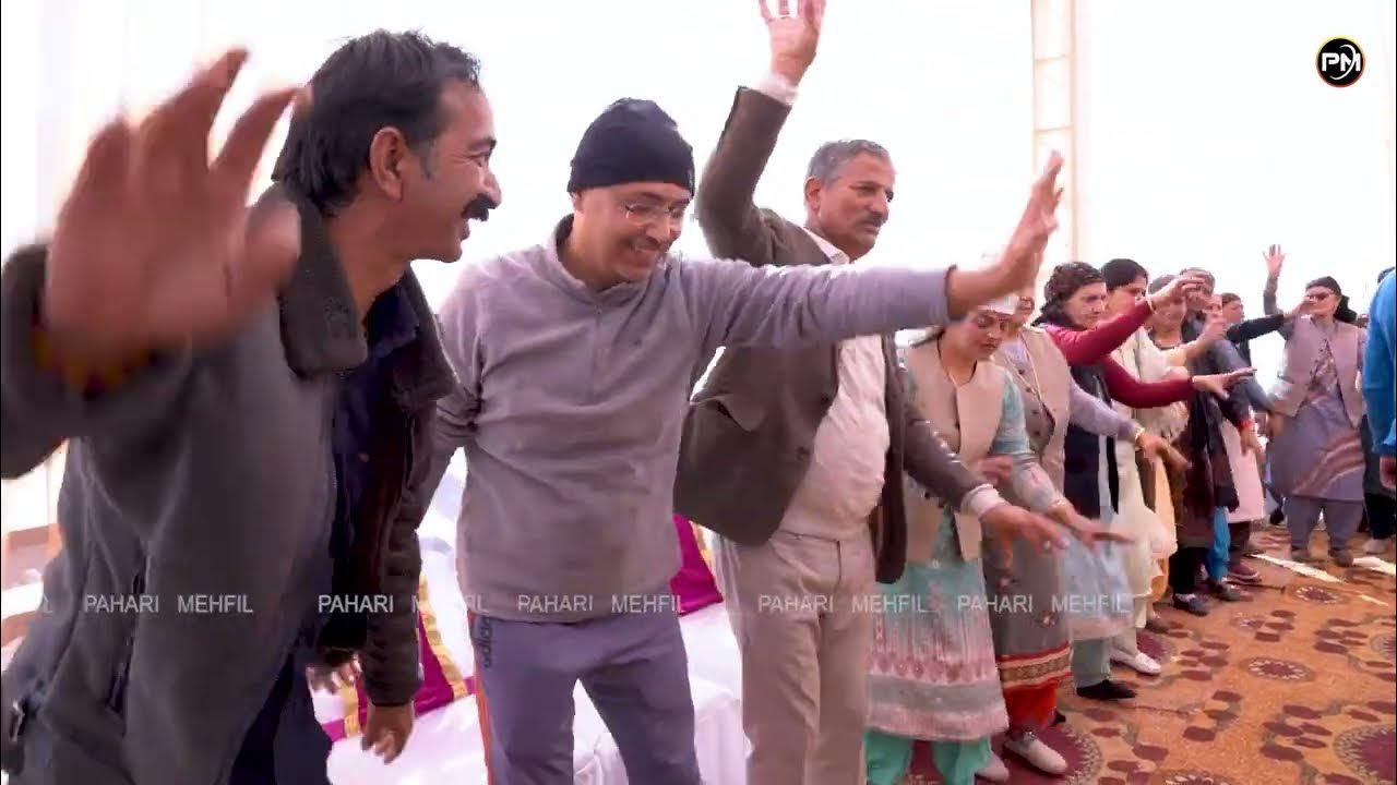 Himachali nati song,kotkhai marriage dance,shimla nati ,pahari mehfil nati,boys and girl dance ...