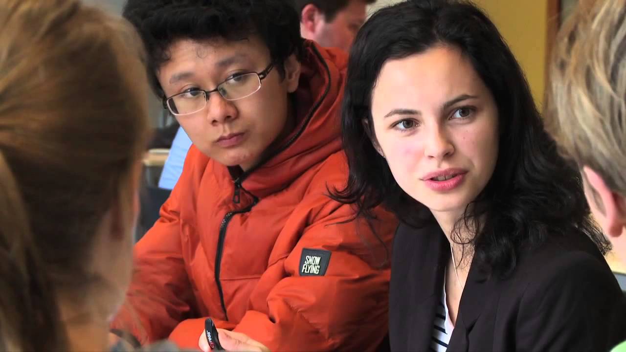 International student experience at Utrecht University - YouTube