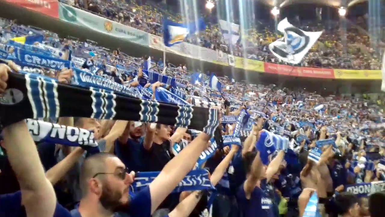 Oltenia Eterna Terranova cântat de suporteri la finala Cupei României ...