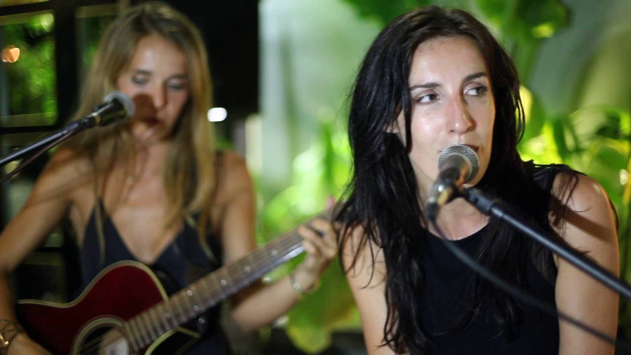 Marie Navarro - YouTube