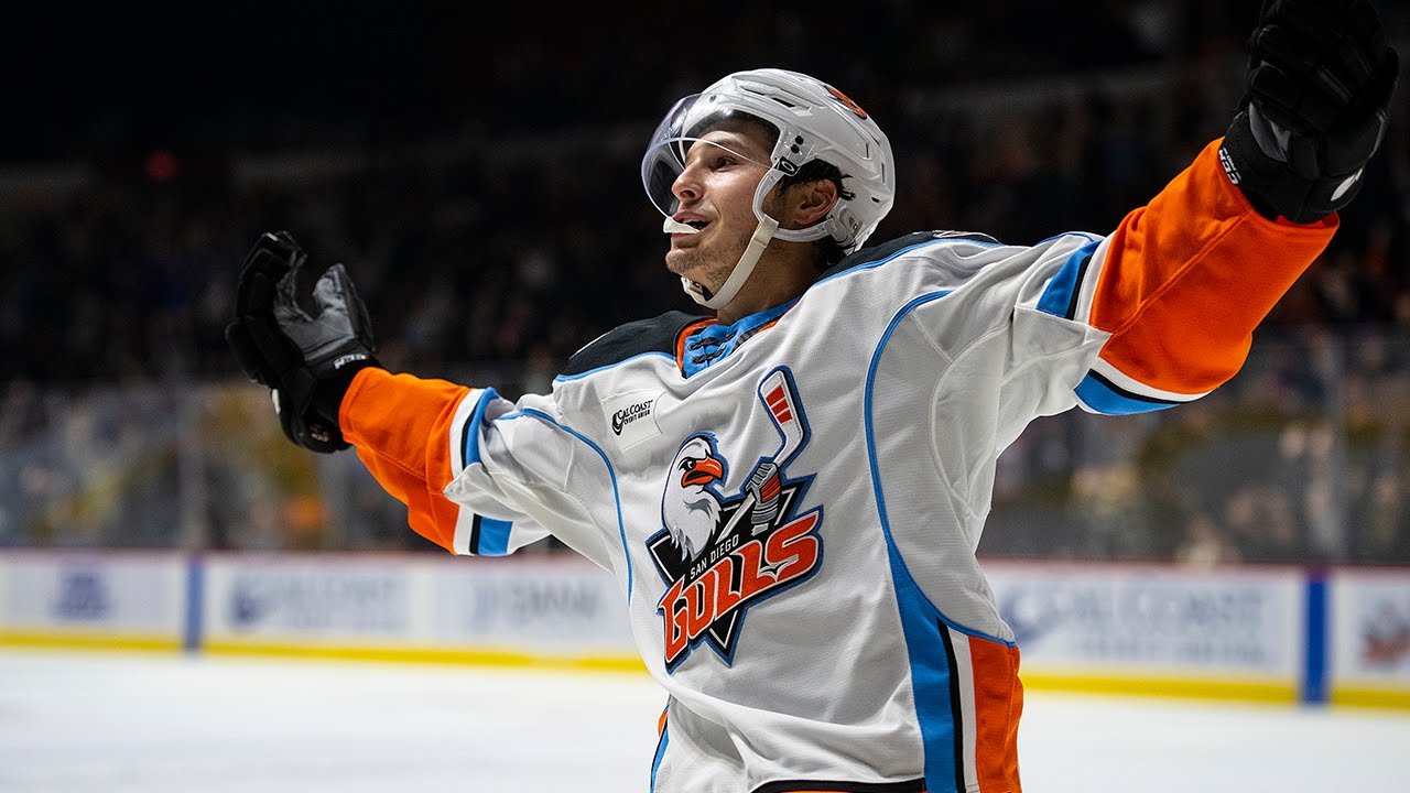 Jacob Perreault Nets Shootout Winner - YouTube