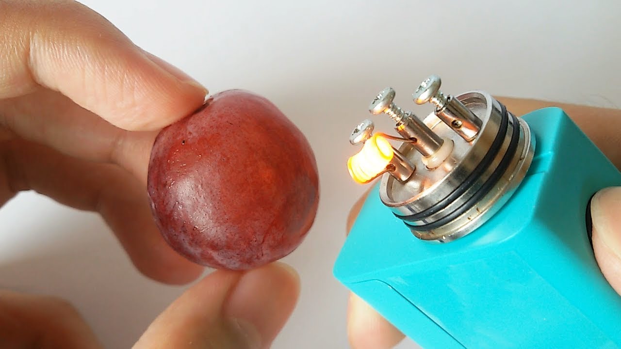 1,000 Degree Coil vs Grape - YouTube