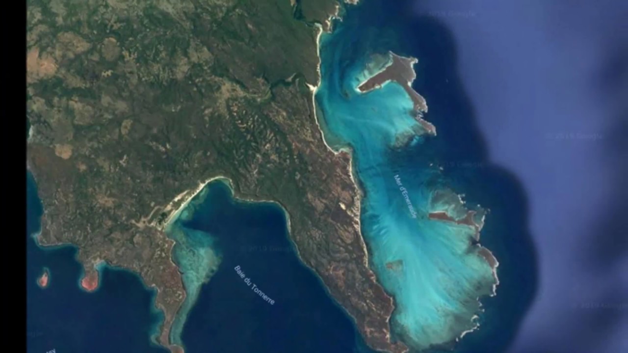 mer emeraude, Antsiranana, Madagascar - YouTube