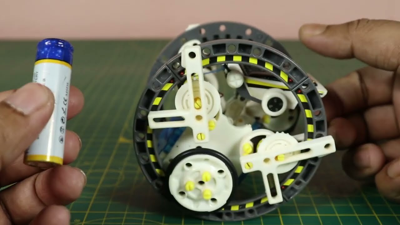 Part: 11 Roly - Poly bot Assembly/ 14 in 1 solar Robot Kit - Go IT