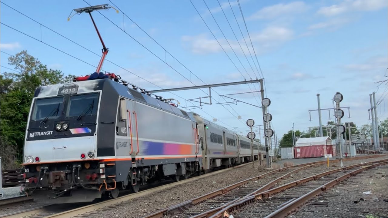 NJ Transit ALP-46 #4613 NJCL Train 7257 Red Bank NJ - YouTube