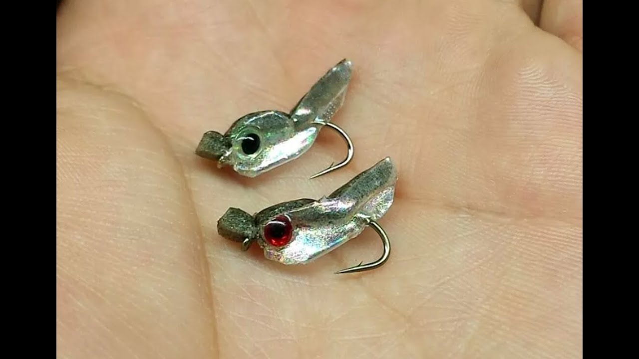 Floating Fry Imitation Swimming Underwater - YouTube