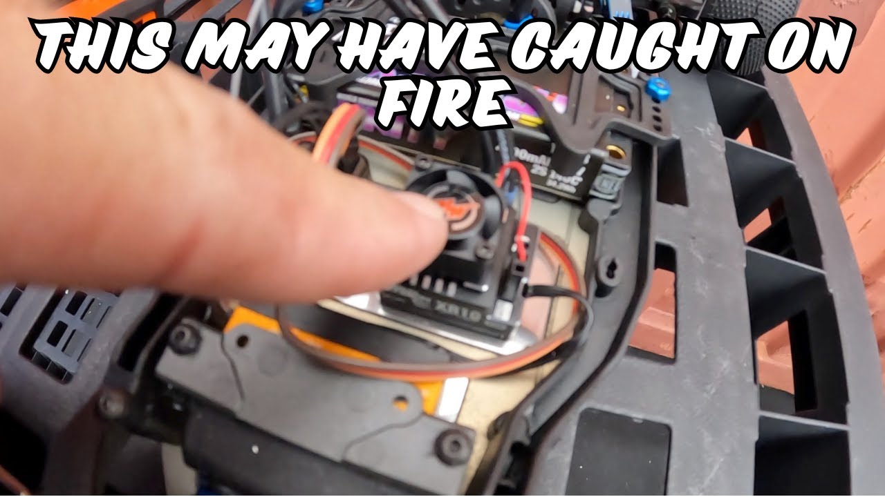 I CAUGHT MY RC CAR ON FIRE Badger Vlog #363 - YouTube