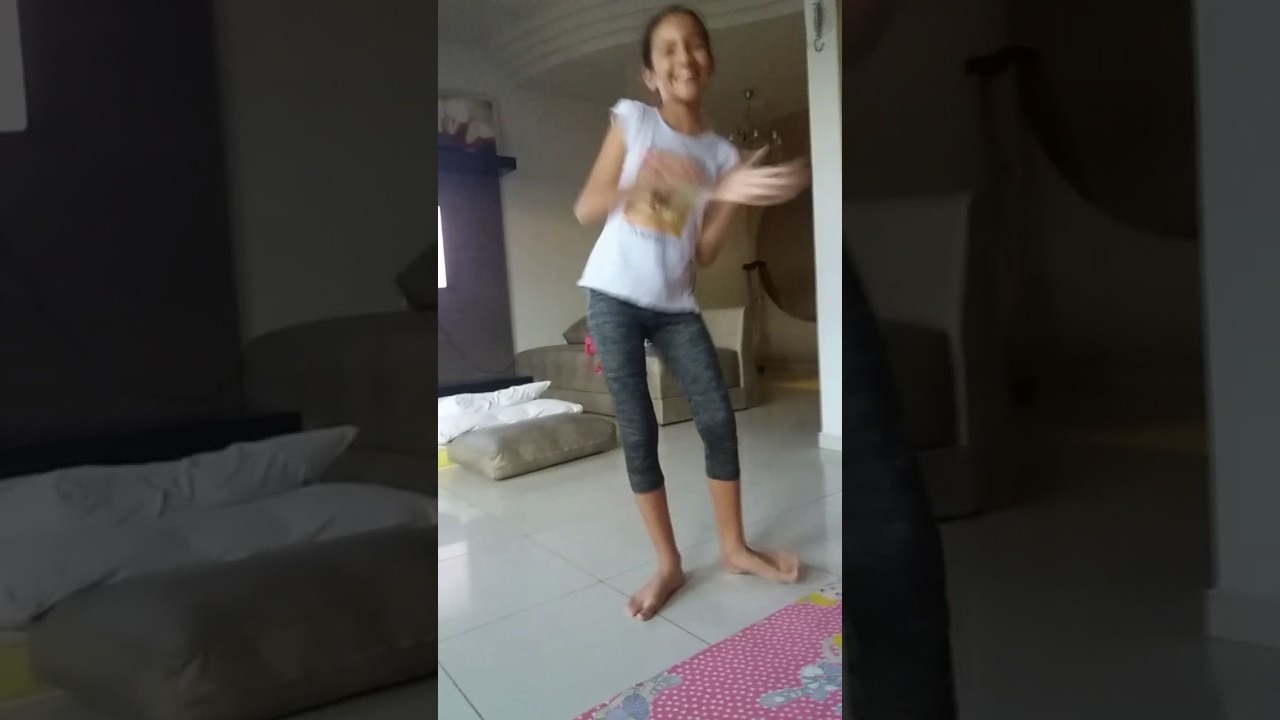 Menina Dançando 2 Youtube