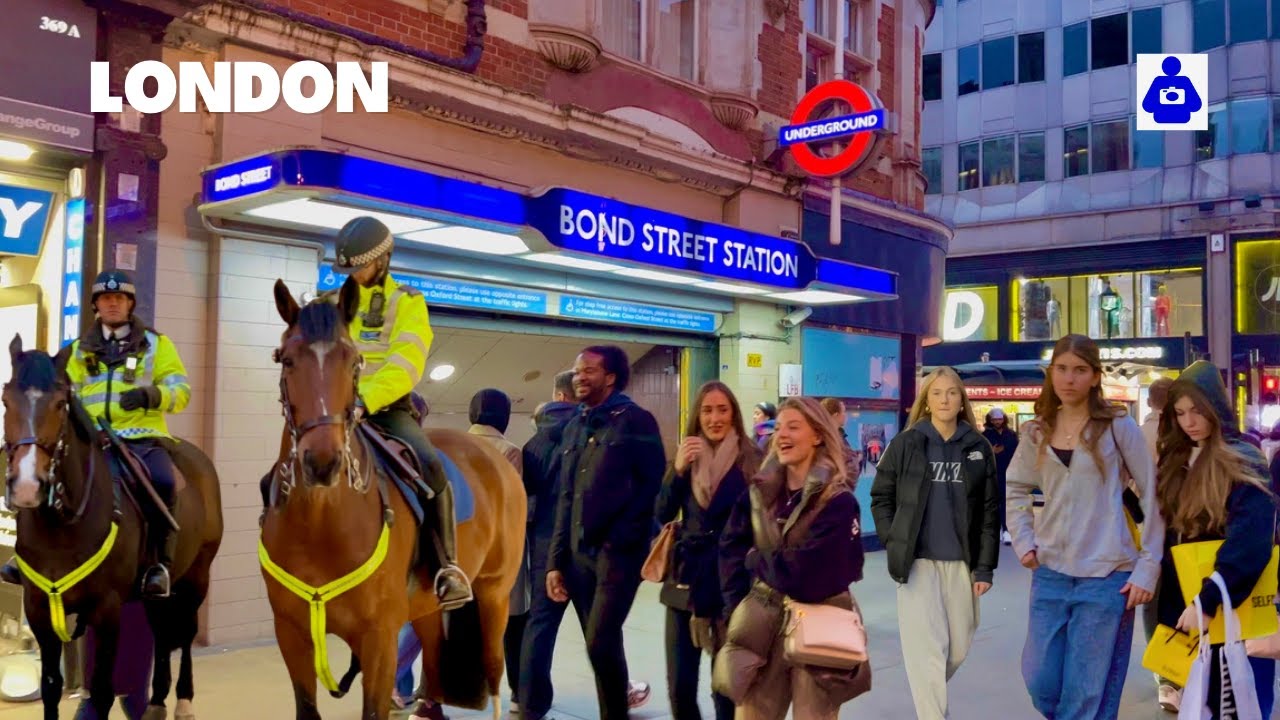 London Winter Walk 🇬🇧 OXFORD STREET, TCR, Oxford Circus to Selfridges ...
