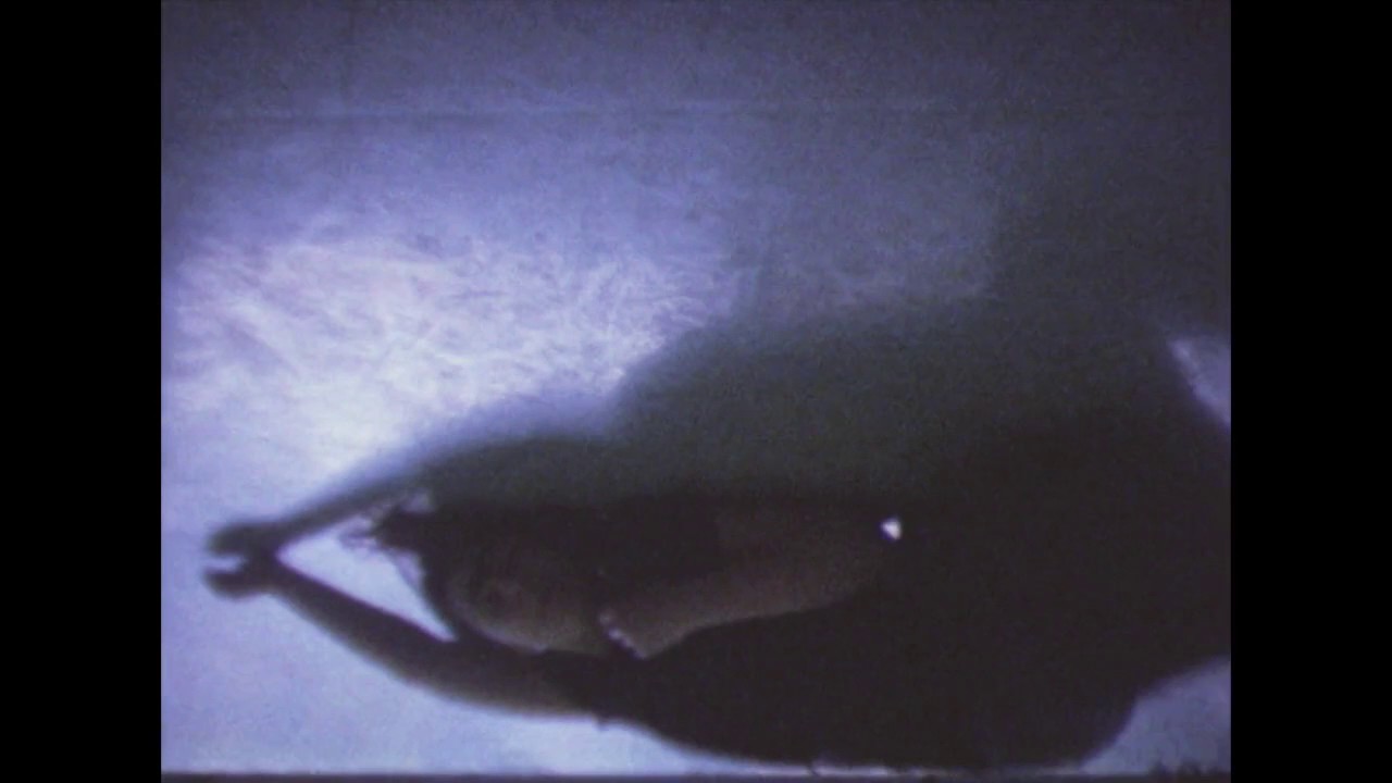 Freya Simpson, Maculate shadows - YouTube