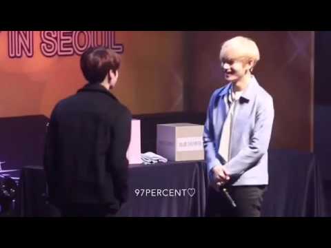 160416 vkook new handshake???