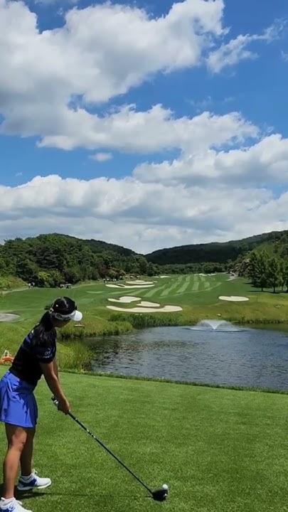 Sh수협은행 MBN여자오픈 대회!! #klpga #윤이나 #윤이나프로 #윤이나빛이나 #golf - YouTube