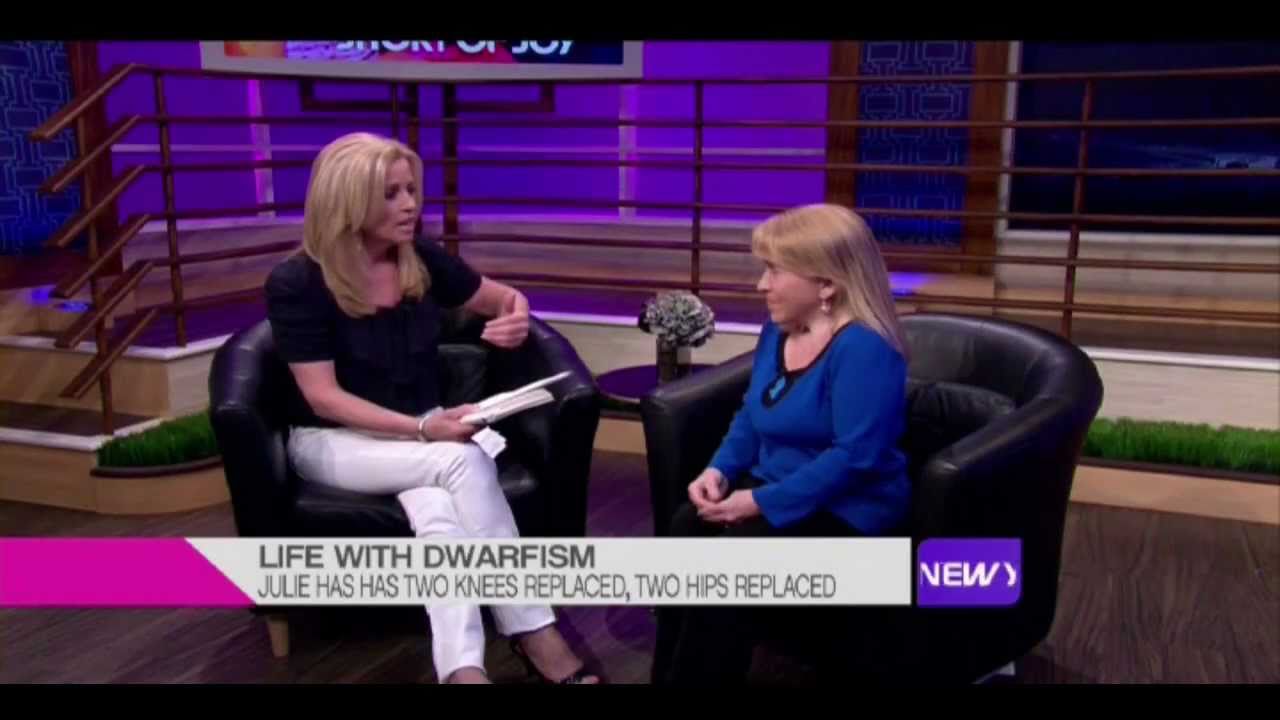 Ever felt small? NBC LX's Jane Hanson interviews Julie Bond Genovese ...