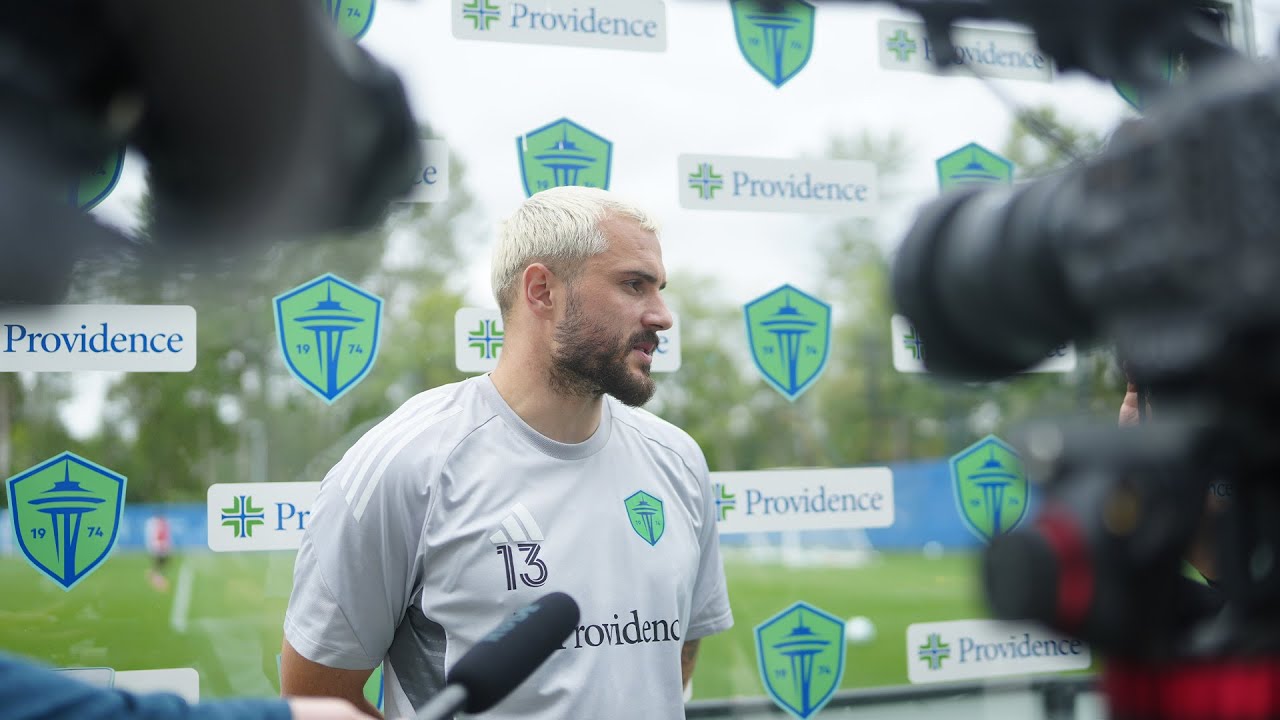 Interview: Jordan Morris speaks to media following training - YouTube