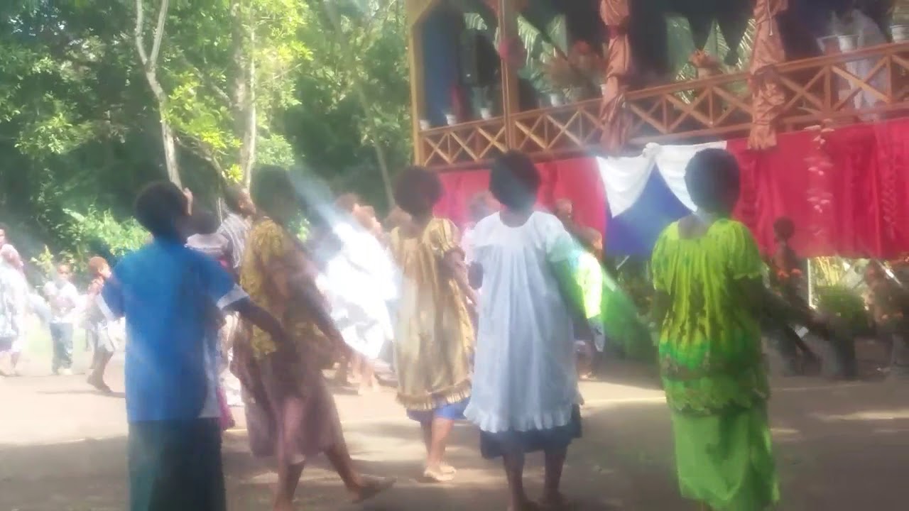 Praising God with Singing and Dancing - Kimbe, Papua New Guinea 2016 ...