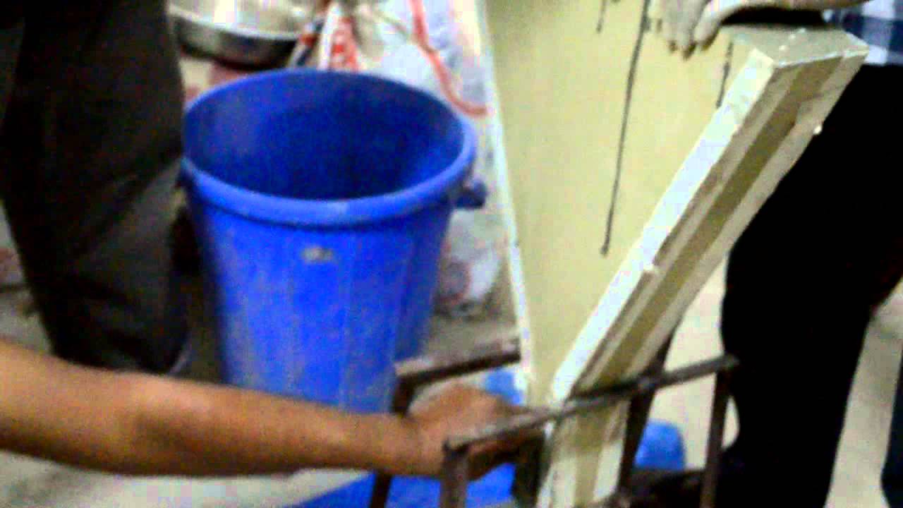 V funnel test of Self Consolidating Concrete - YouTube