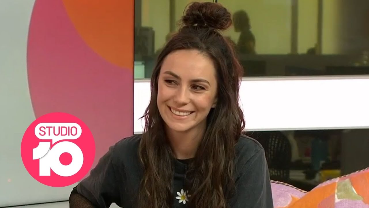 Amy Shark Reveals What Working With Ed Sheeran Is Like And Her New ...