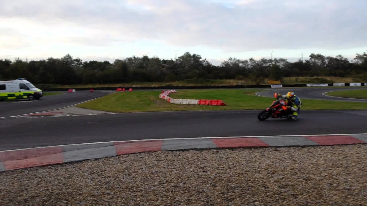 Teesside autodrome trackday 01/09/14 - YouTube
