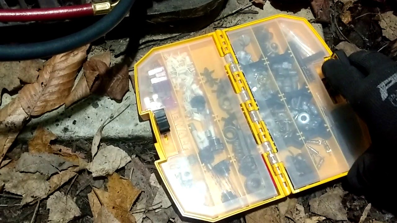 Leaky schrader valve replaced with Appion valve core removal tool. Don ...