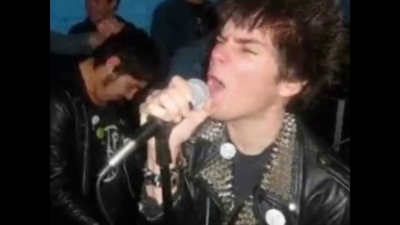 Savageheads "Trained Killer" - YouTube