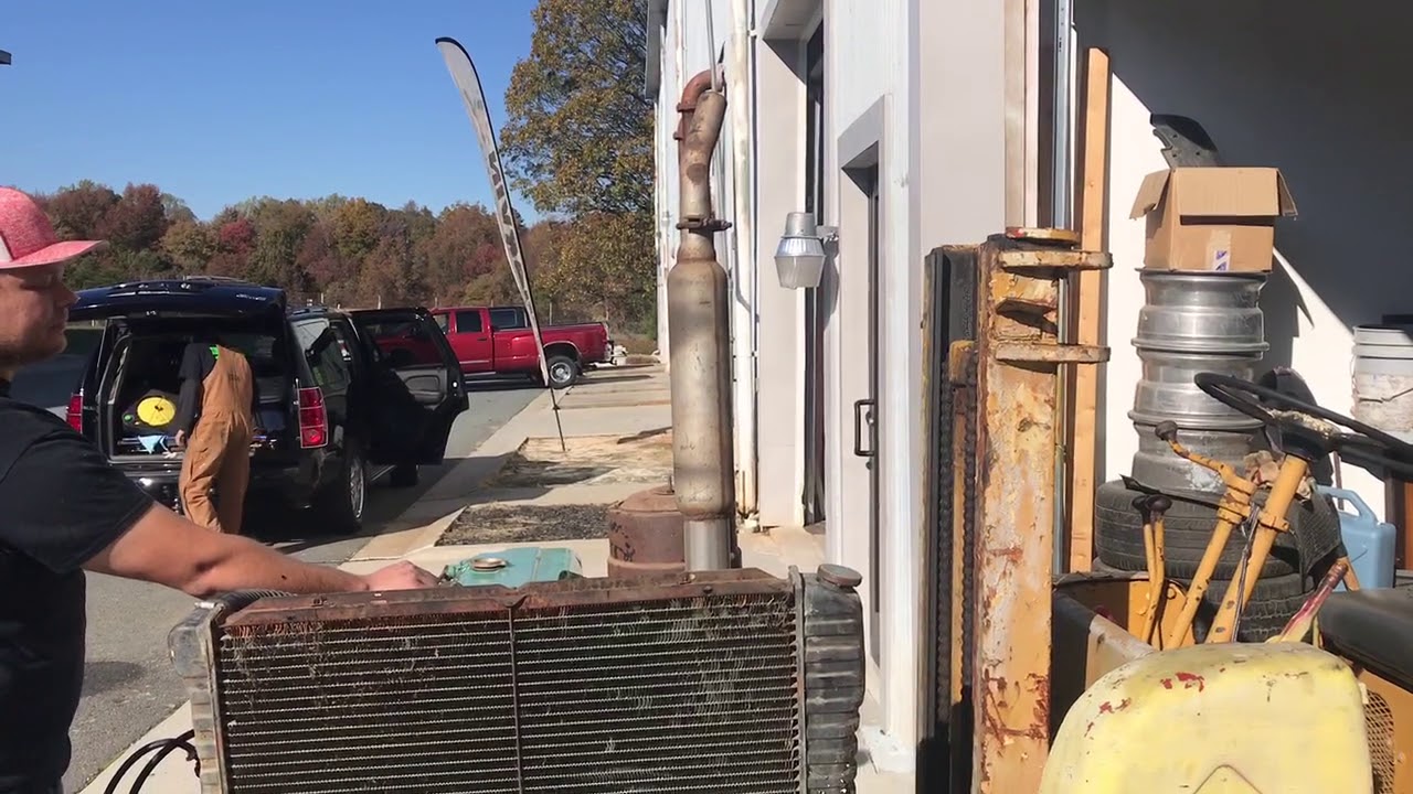 3-53 Detroit Diesel Running video aluminum block gamma goat military ...