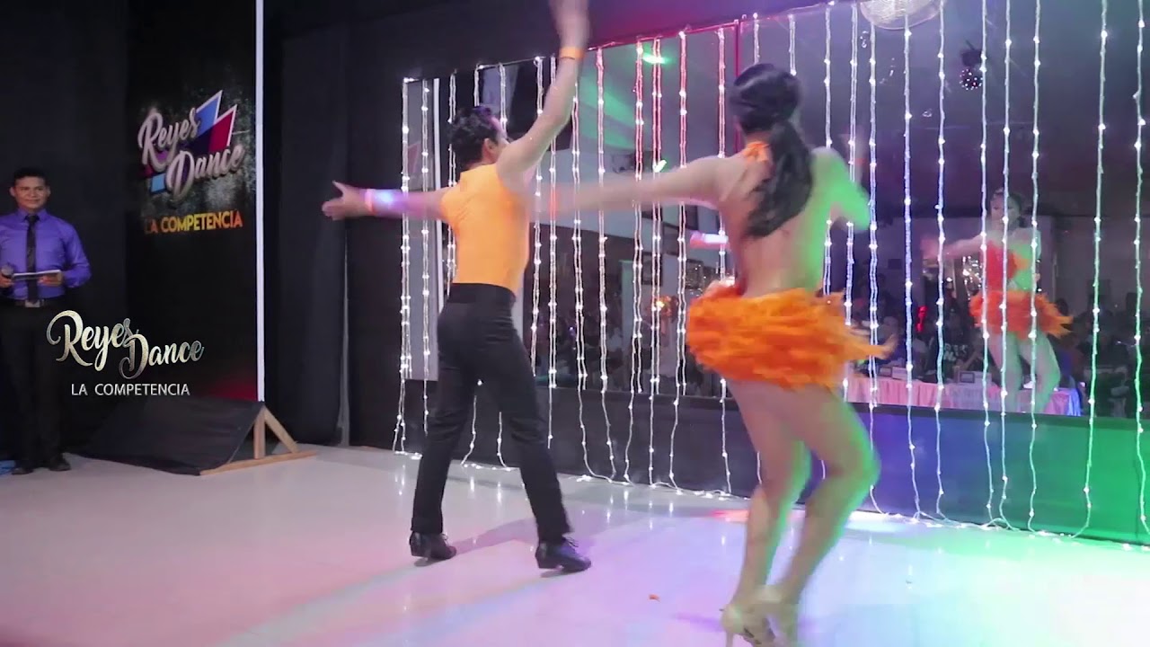 REYES DANCE - COMPETENCIA DE BAILE - CUMBIA: DARLING Y BANNY - TARAPOTO ...
