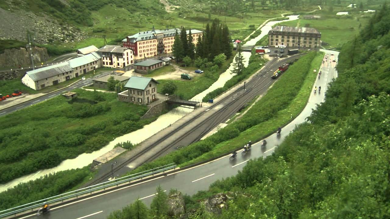TV-Produktion: 132km im Regen - Red Bull Alpenbrevet - YouTube