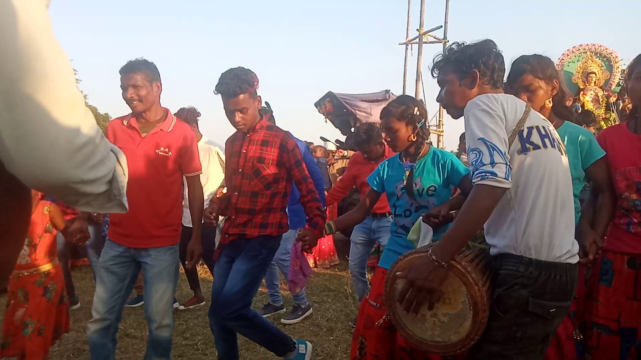 Tusu parab ka ye video hai - YouTube