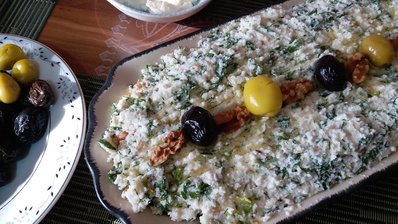 Harika bir Kahvaltılık ve Meze GİRİT EZMESİ TARİFİ. A great Breakfast ...