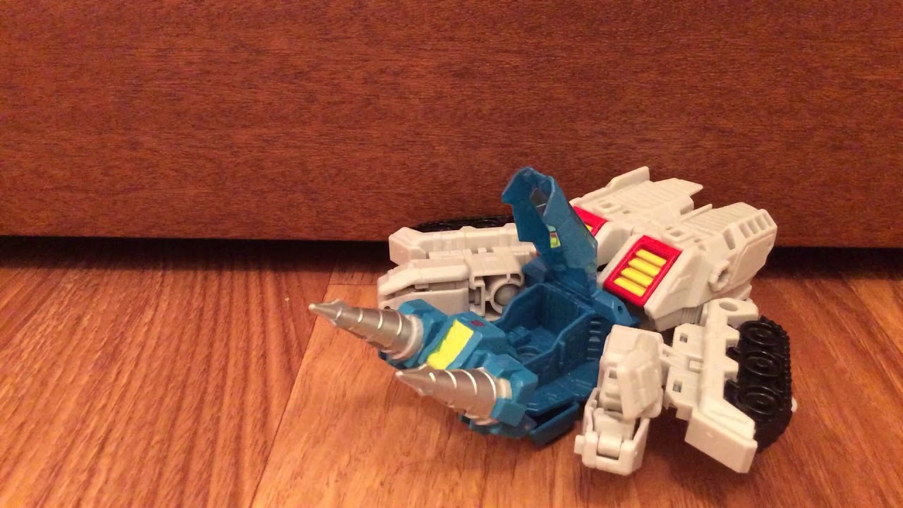 Titans return twin twist stop motion - YouTube