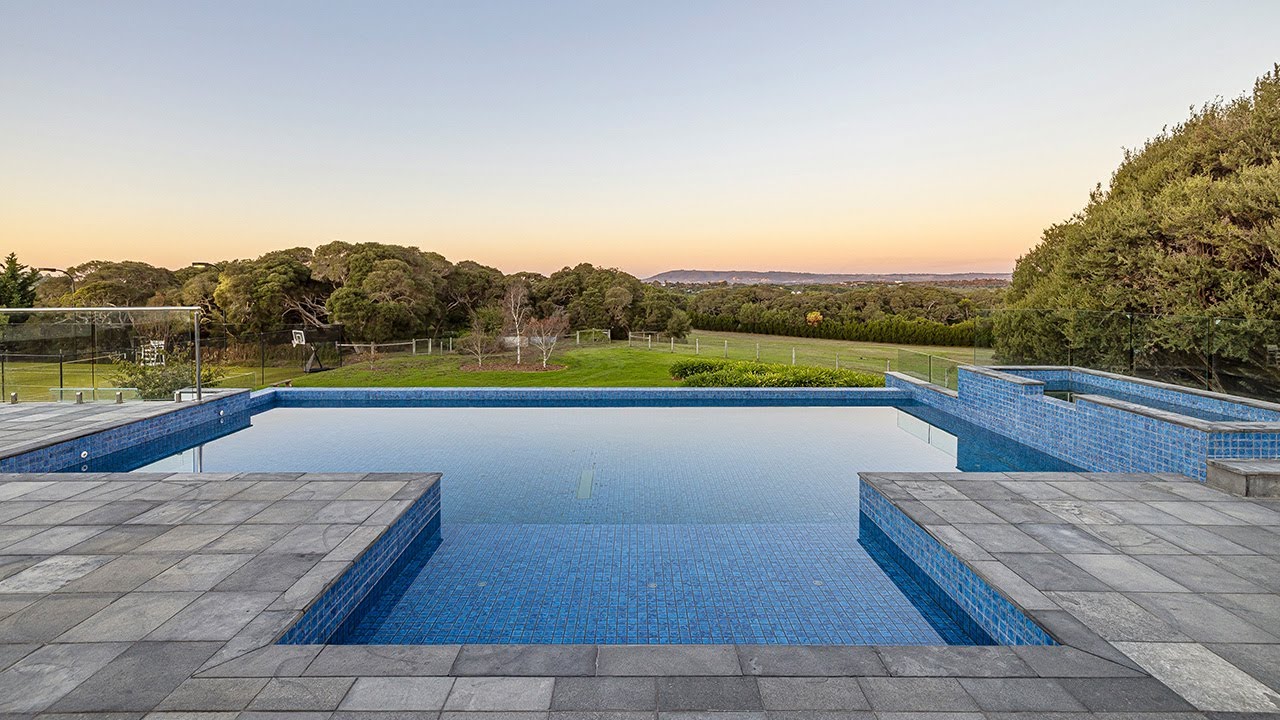Josh Callaghan presents...48 Kalimna Crescent, Rye - YouTube