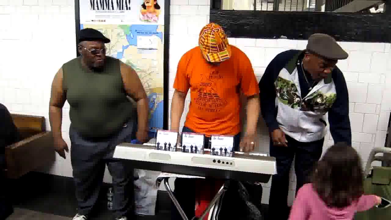 Trio Singing in the New York City Subway - YouTube