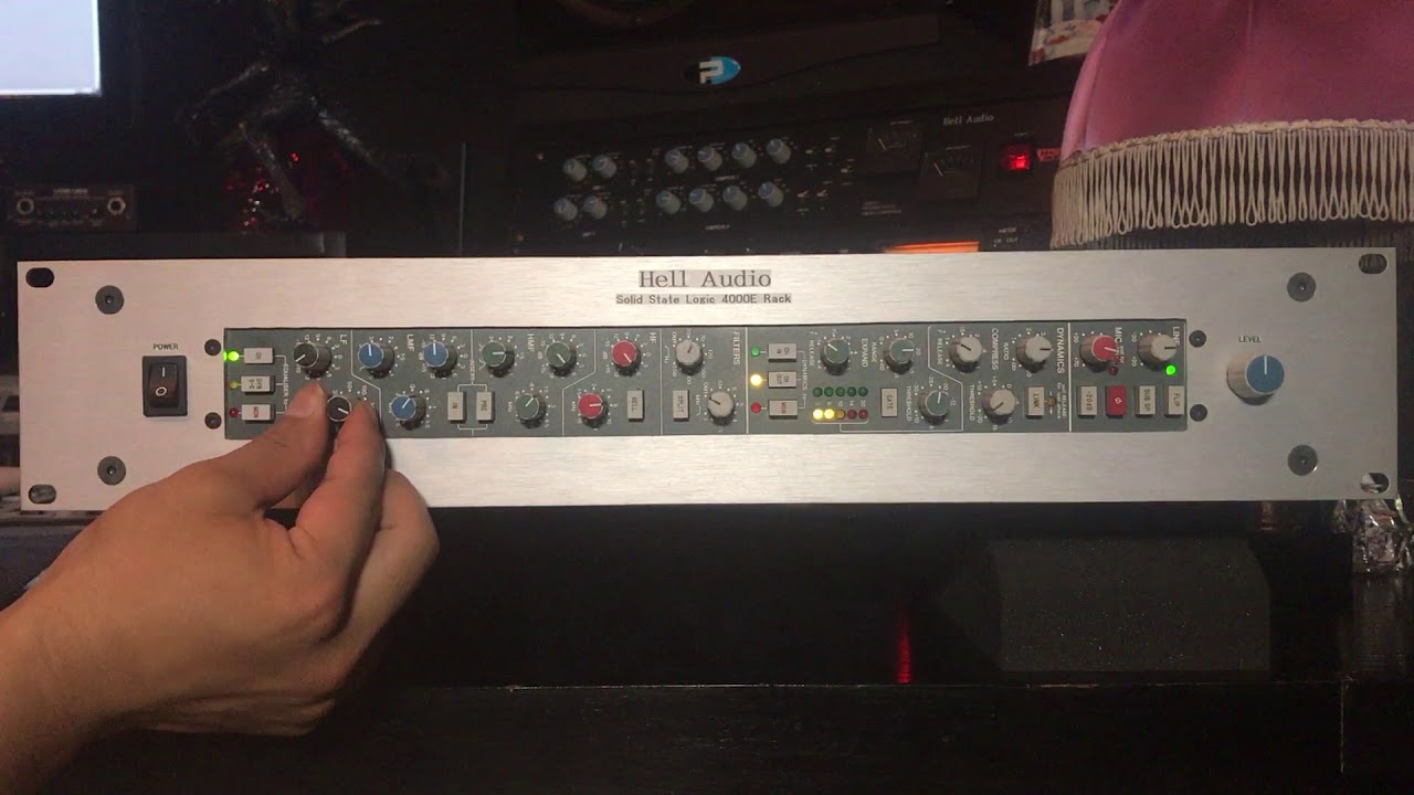 SSL 4000E Racked - YouTube