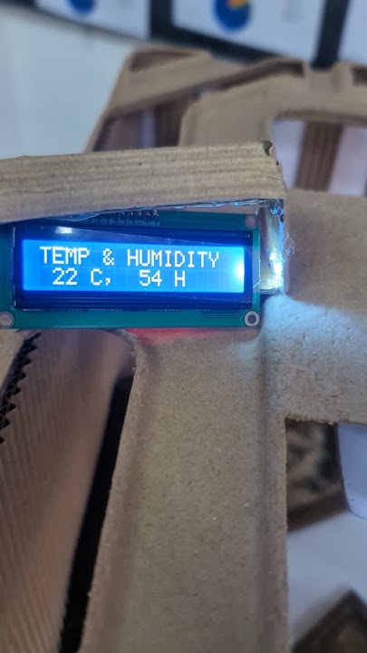 Motion & Temperature Base Operating Fan using PIR , DHT11 & Arduino , Online Robotics classes ...
