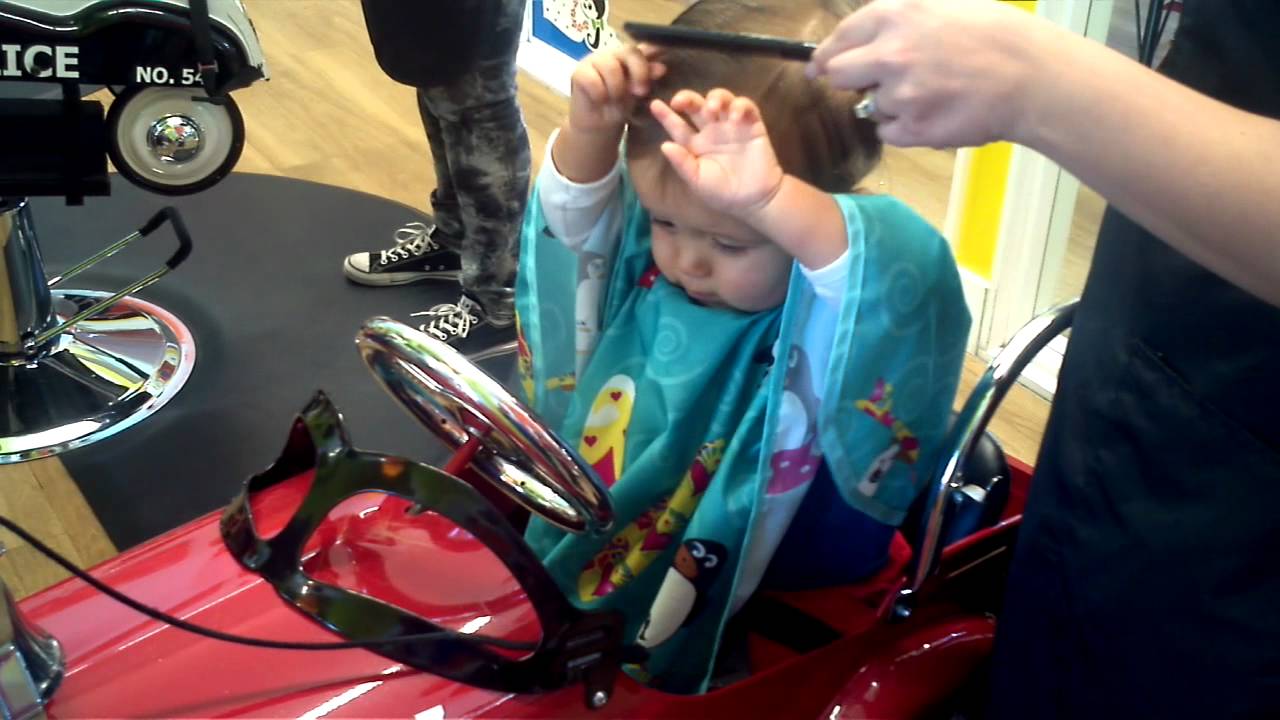 Noah's first haircut - YouTube
