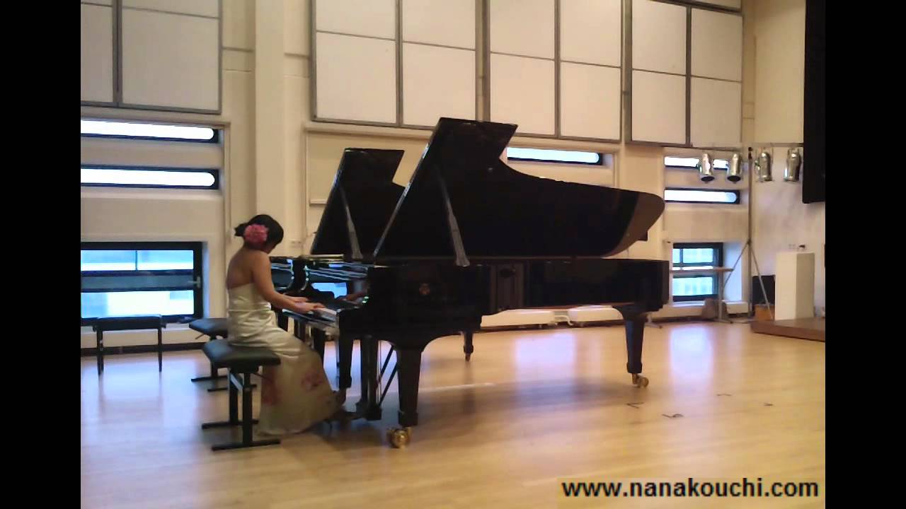 Danzas Argentinas Ginastera Nanako Uchi - YouTube