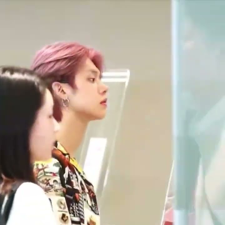 [TXT] Yeonjun's side view - YouTube